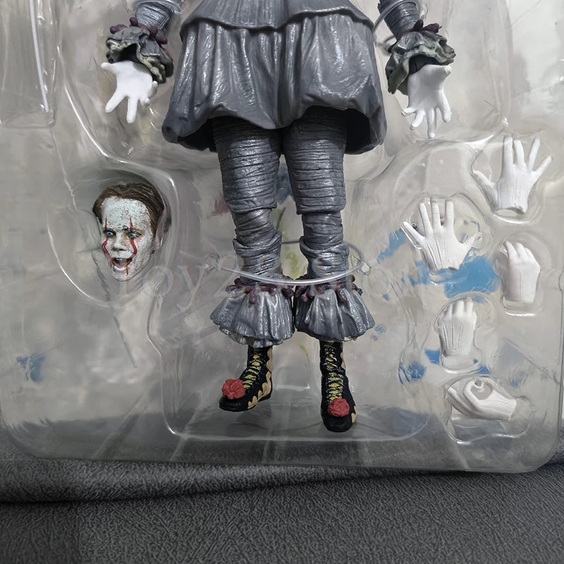 NECA Pennywise Action Figure Chapter Two Ultimate Model Toy Horror Gif ...